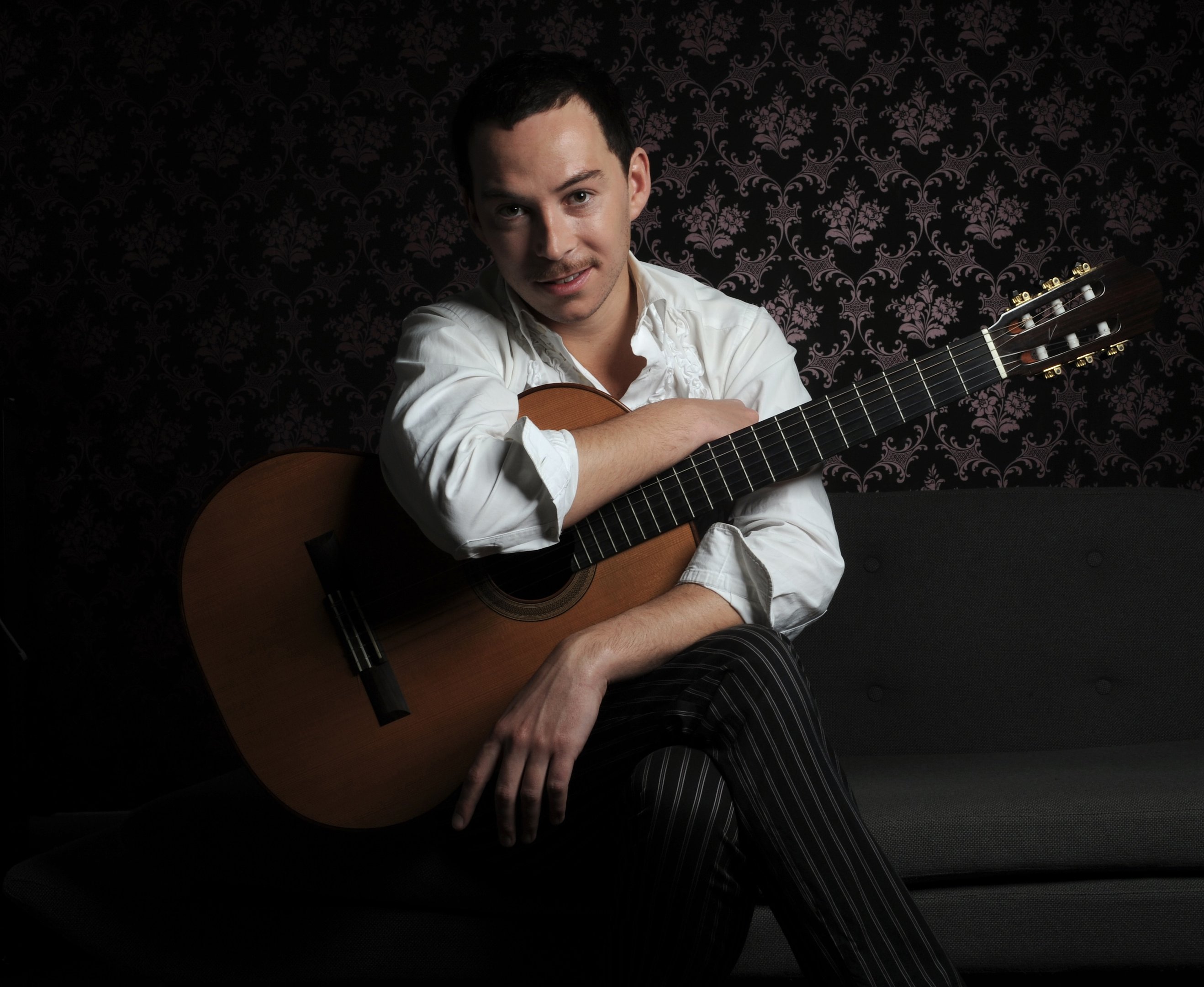 Violonista francês Thibault Cauvin faz concerto gratuito na terça (22/9 ...