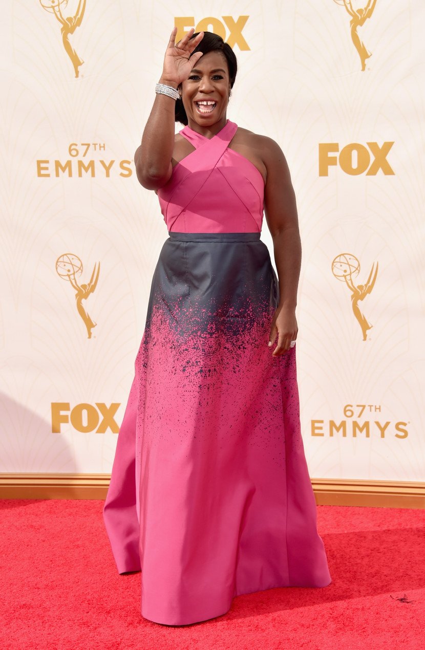 Veja os looks que passaram pelo tapete vermelho do Emmy