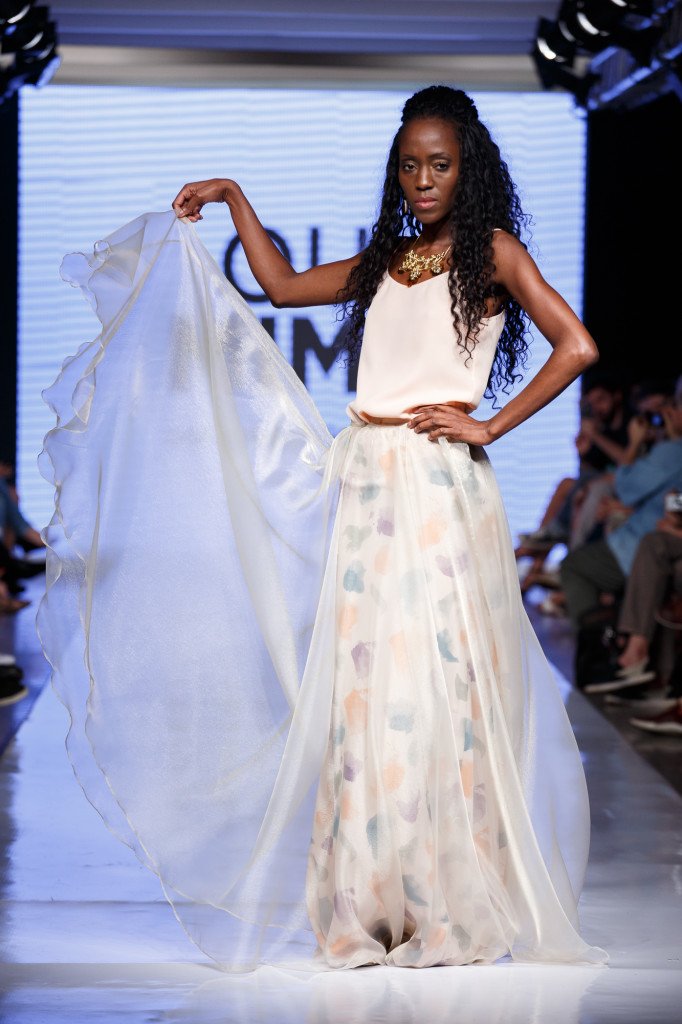 Segundo dia do CFW traz uma grande variedade cromática e muitas ...