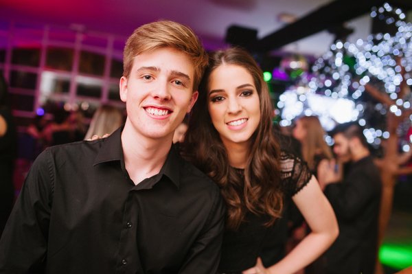 Début all black e valsa especial para Bianca Lima | Metrópoles