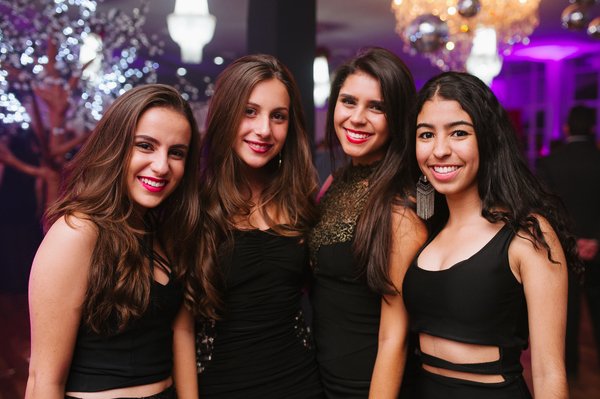 Début all black e valsa especial para Bianca Lima | Metrópoles