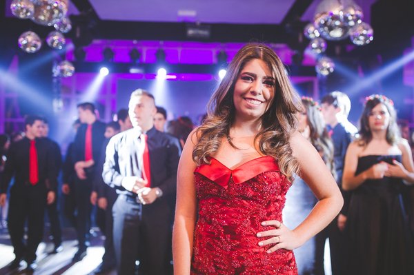 Début all black e valsa especial para Bianca Lima | Metrópoles