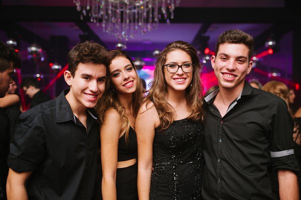 Début all black e valsa especial para Bianca Lima | Metrópoles