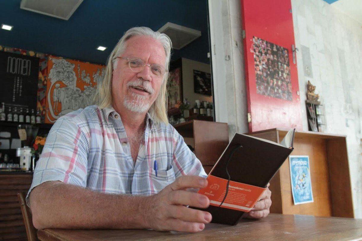 Em novo livro de poesia, Nicolas Behr se faz de criança para enxergar ...