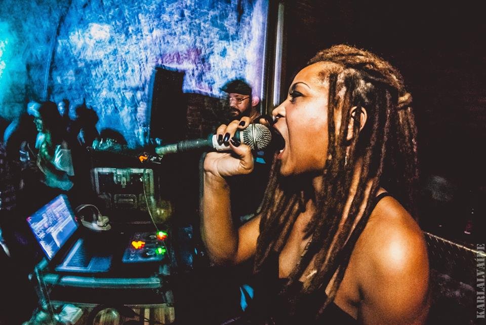 A rapper carioca Negra Rê participa de roda de conversa na UnB | Metrópoles