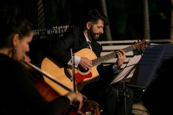 Sara Dalete e Erick Lopes vencem projeto e se casam | Metrópoles