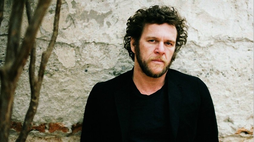 Cantor pernambucano Otto se apresenta no Outro Calaf