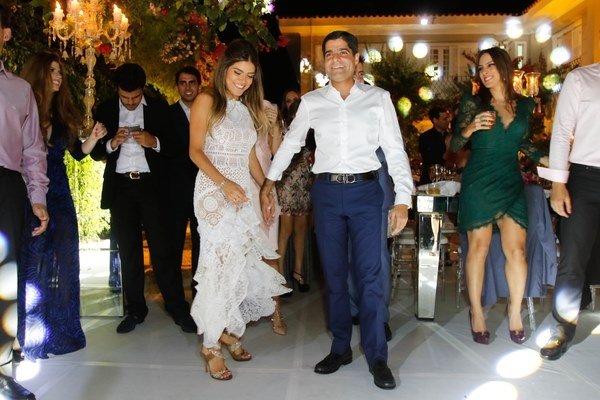 ACM Neto e a brasiliense Tatá Canhedo terminam noivado | Metrópoles