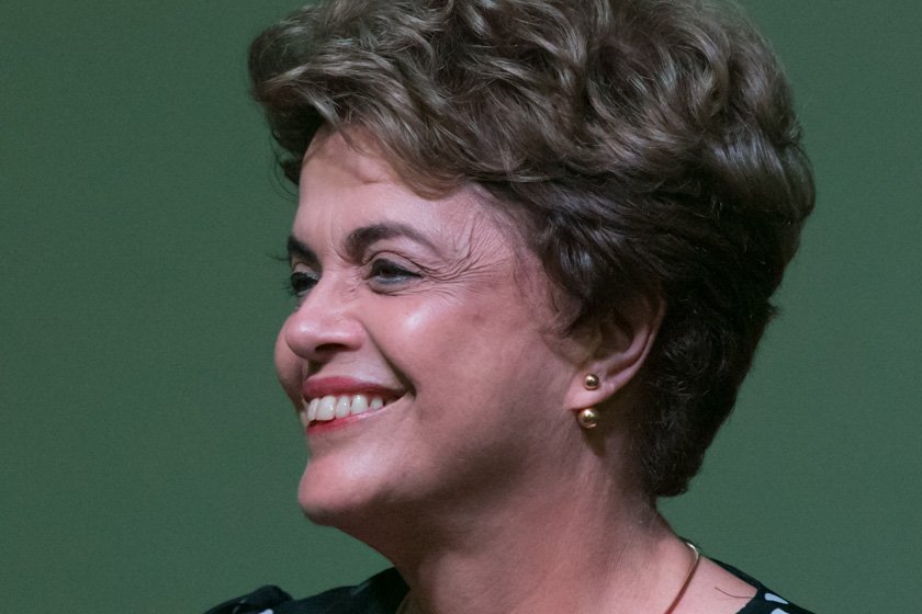Dilma retorna a Brasília após fim de semana em Família em Porto Alegre ...