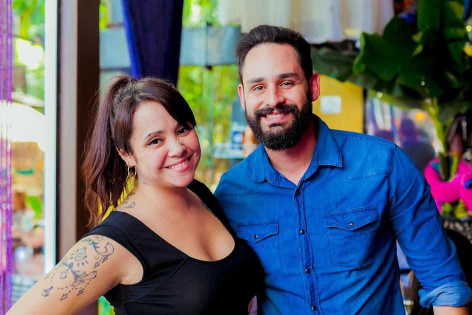 Chef Mara Alcamim recebe festa surpresa de aniversário | Metrópoles