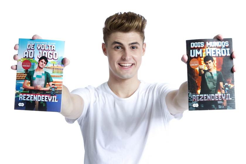 Conheça Pedro O Rezendeevil Dono Do Maior Canal De Games Do Brasil