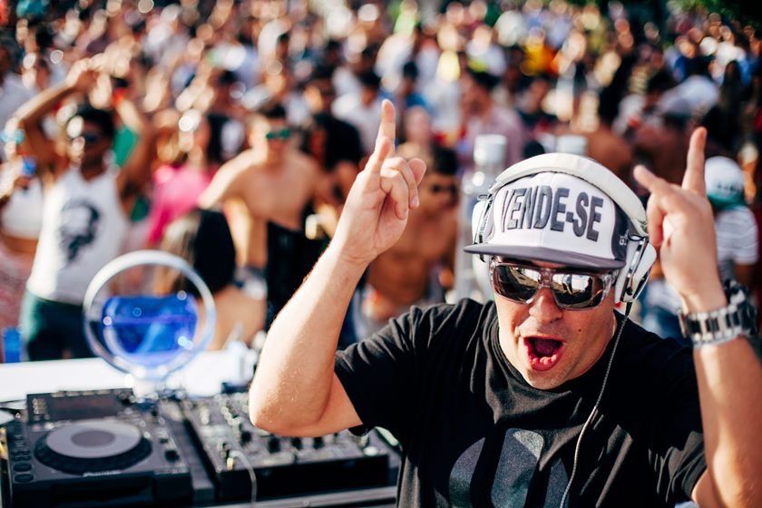 Zero61 promove festa em homenagem ao DJ Lucio Balla | Metrópoles