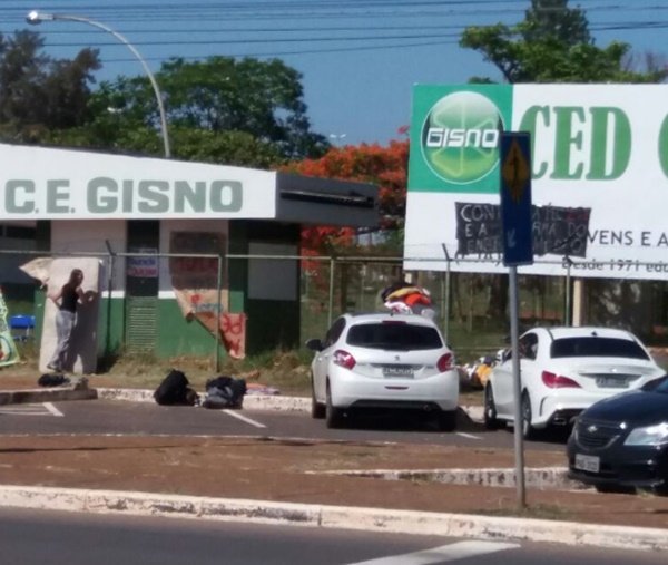 Sem resistência, Centrão, Elefante Branco e Gisno são desocupados ...