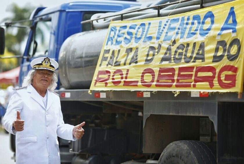 Pacotão sai pelo centro de Brasília no último dia de carnaval | Metrópoles