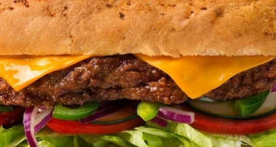 Conheça os cinco sanduíches mais pedidos no Subway