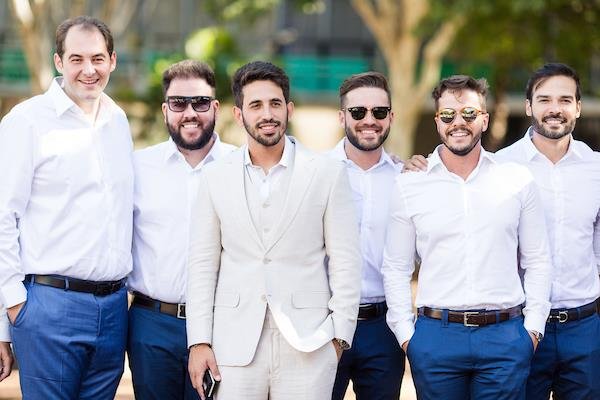 Helen Morais & Rafael Damas celebram o amor em casamento à beira lago | Metrópoles