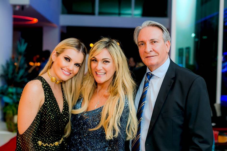 Luciana Botelho & Mário Lopes Condes casam-se em cerimônia intimista ...