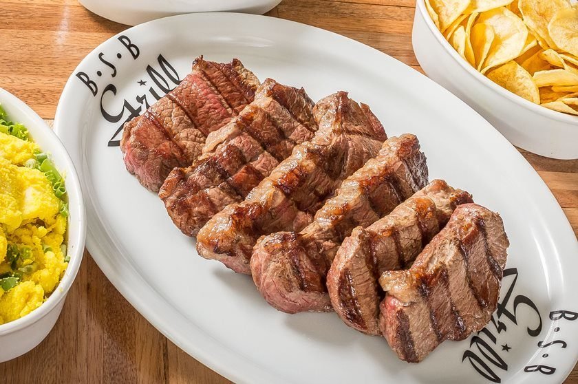 Quer fazer uma maminha na brasa com batata soufflé? A gente te ensina!