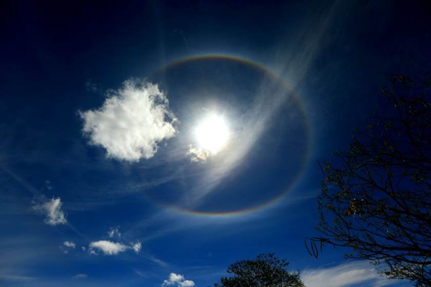 Arco-íris em volta do sol chama atenção dos brasilienses | Metrópoles