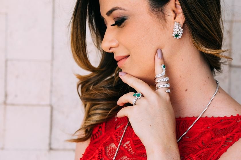 Miranda Castro apresenta coleção de joias desfilada no Palácio Tangará ...