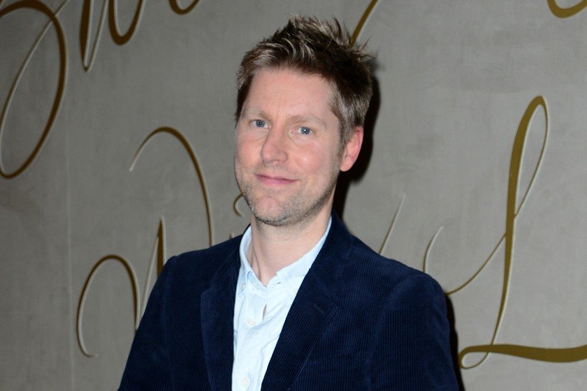 Christopher Bailey deixa direção criativa e presidência da Burberry ...