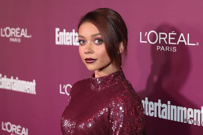 “Meu rosto foi mudado por remédios”, diz atriz da série Modern Family ...