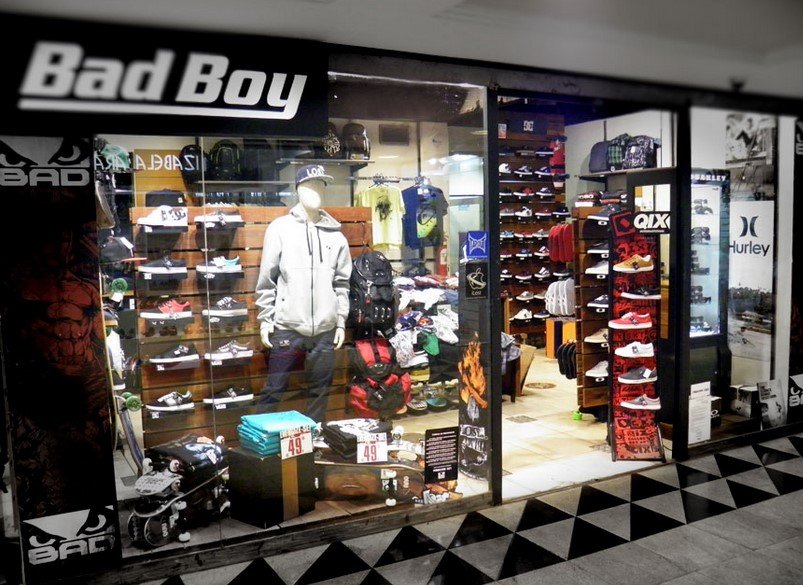 Loja Bad Boy tem vagas de empregos temporários no DF | Metrópoles