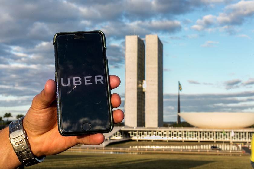 Projeto amplia de cinco para oito anos idade máxima de carros da Uber ... Projeto amplia de cinco para oito anos idade máxima de carros da Uber ...