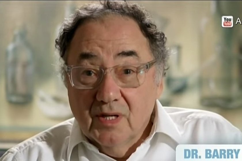 Bilionário Barry Sherman é achado morto em mansão no Canadá | Metrópoles