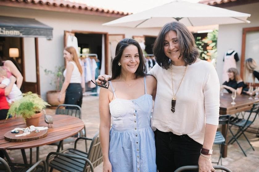 Isabel e Maria Beatriz Flecha de Lima recebem Bárbara Souza | Metrópoles