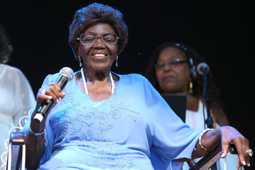 Ouça 10 músicas inesquecíveis de Dona Ivone Lara, a Rainha do Samba ...