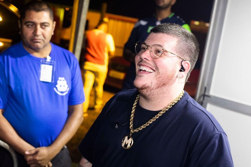 Cantor de pagode Ferrugem sacudiu Brasília no sábado. Veja quem foi ...