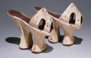Salto alto: as curiosidades em torno da peça símbolo de feminilidade ...