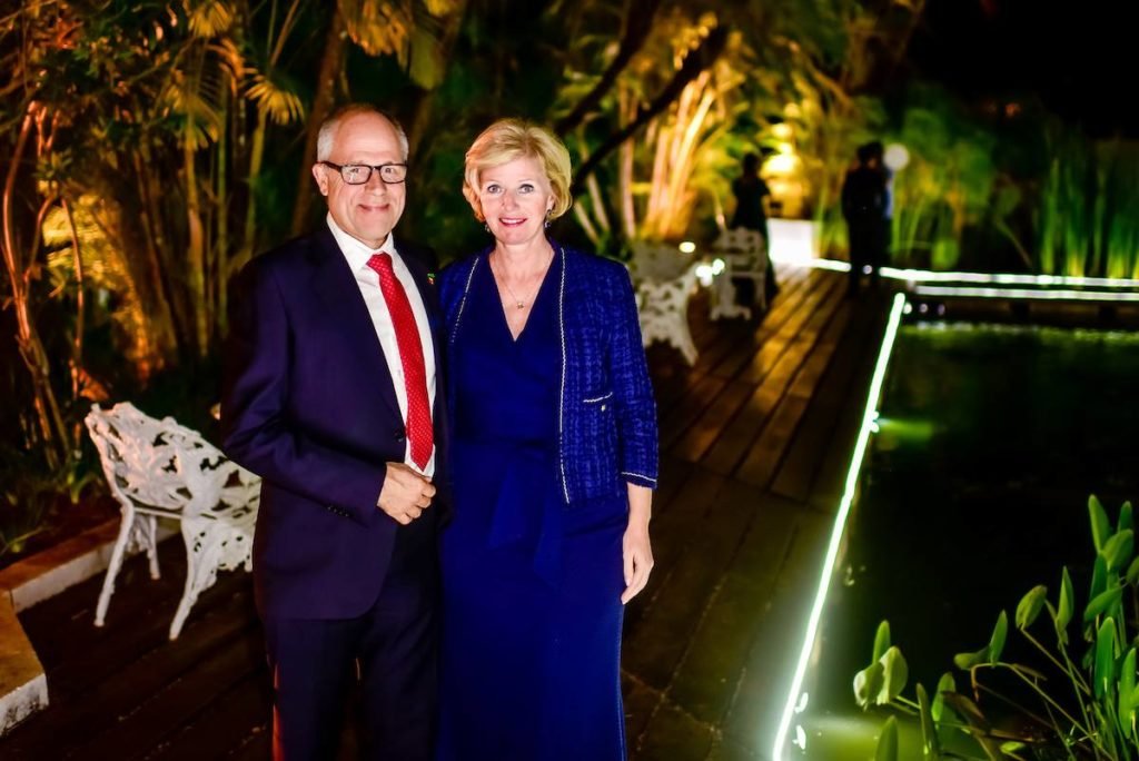 Embaixada do Reino Unido celebra 92 anos da rainha Elizabeth II ...