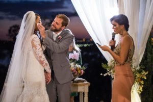 Raquel Ribeiro e Daniel Caputo Bastos celebram união ao entardecer ...