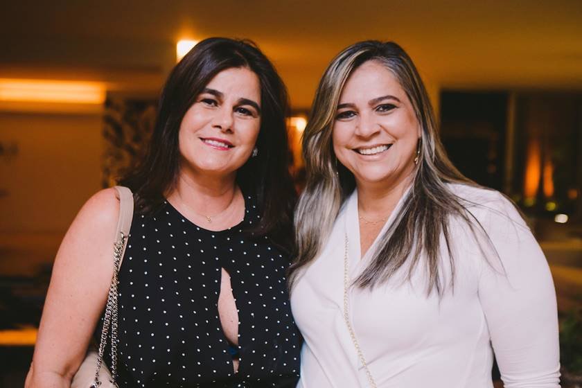 Mayra Perin abre as portas para celebração do b-day de Isabelle Jabour ...