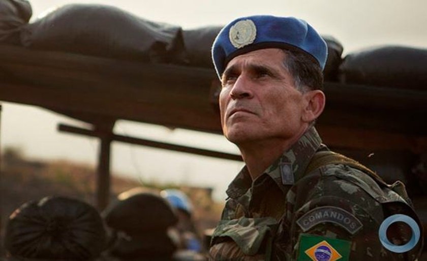 General diz que manifestações contra Bolsonaro não são democráticas ...