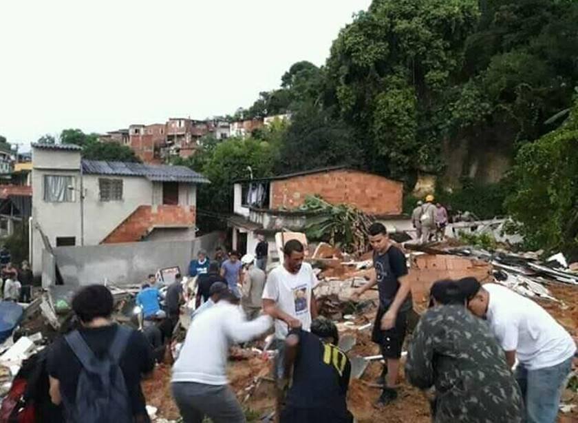 Desmoronamento em comunidade de Niterói deixa mortos e feridos | Metrópoles