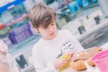 Alexandra Piva inaugura quiosque da Helena Petit no Gilberto Salomão ...