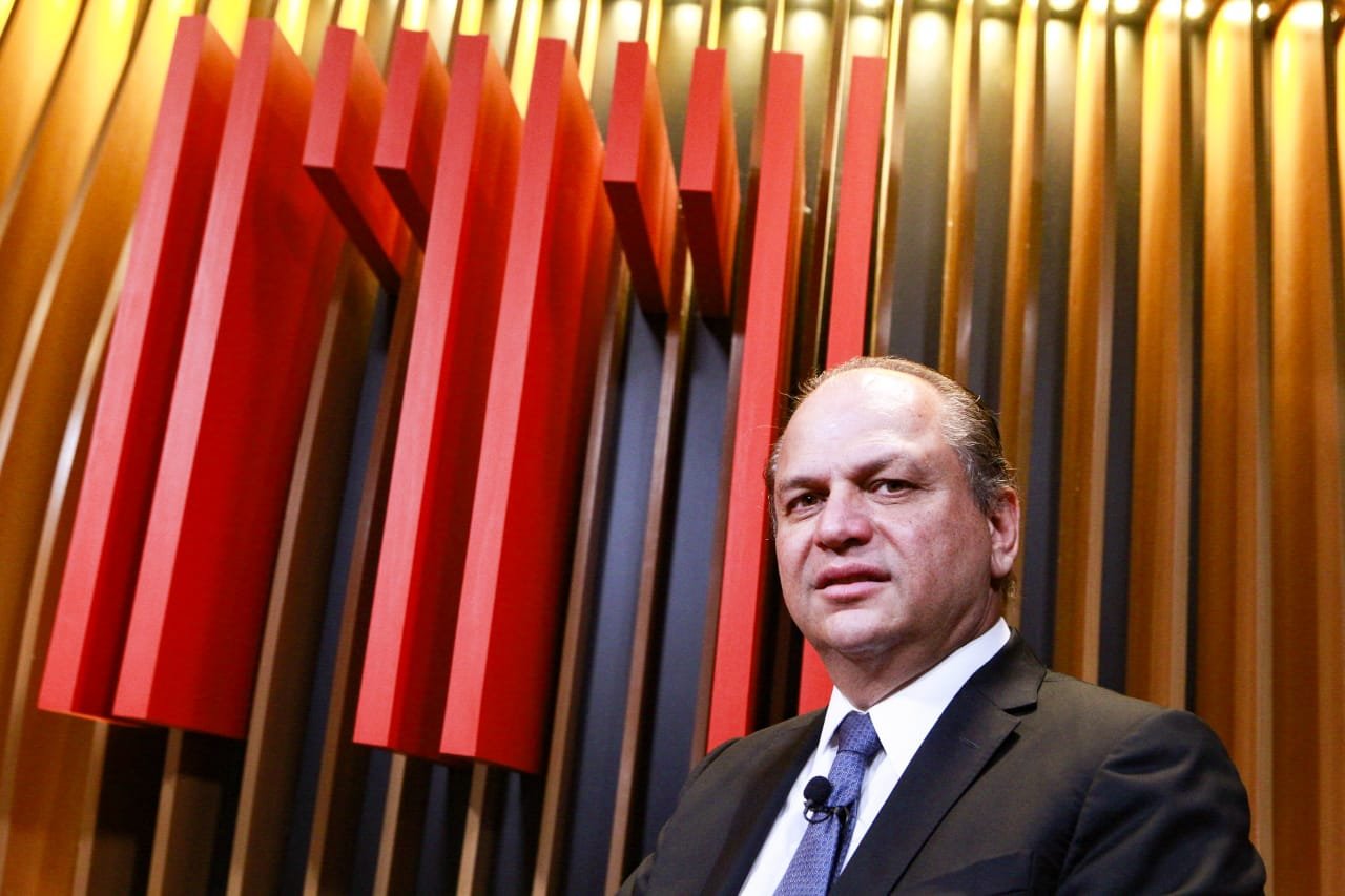 “O Judiciário e o MP não podem ficar acima do Legislativo”, diz Barros ...