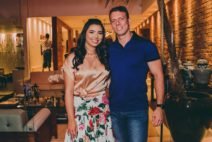 Isabella Lim celebra os 22 anos com happy hour dançante entre amigas