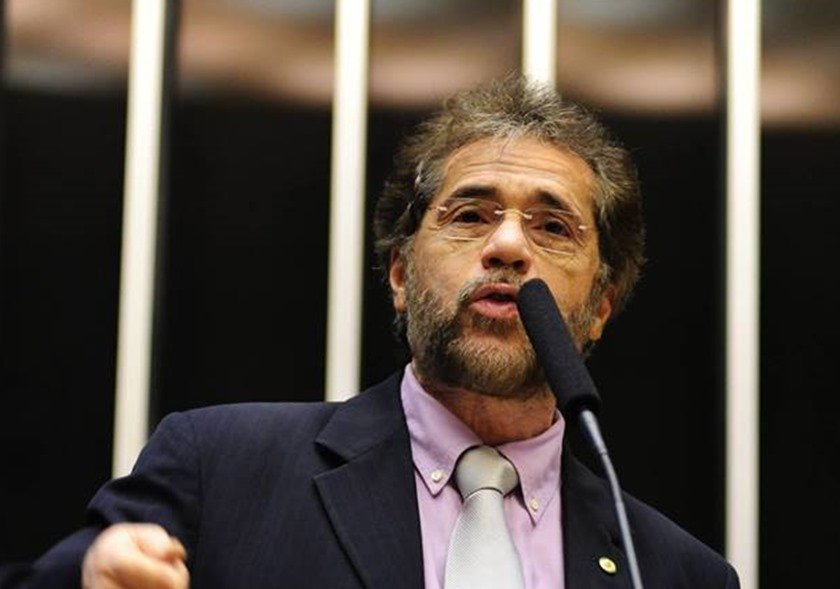 “Governo esnobou políticos e agora terá de negociar”, aponta senador ...