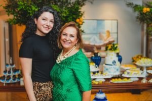 Prestes a subir ao altar, Luciana Ferrer ganha chá de panela | Metrópoles