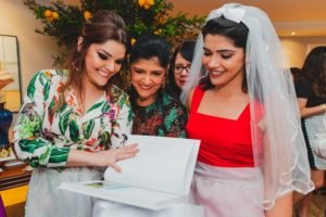 Prestes a subir ao altar, Luciana Ferrer ganha chá de panela | Metrópoles