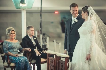 Luciana Ferrer e Nicola Margiotta casam-se na Catedral de Brasília