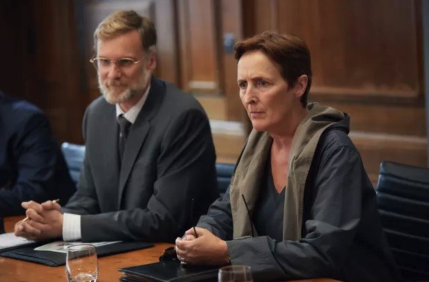 Killing Eve: motivos para maratonar a série antes da segunda temporada ... Killing Eve: motivos para maratonar a série antes da segunda temporada ...