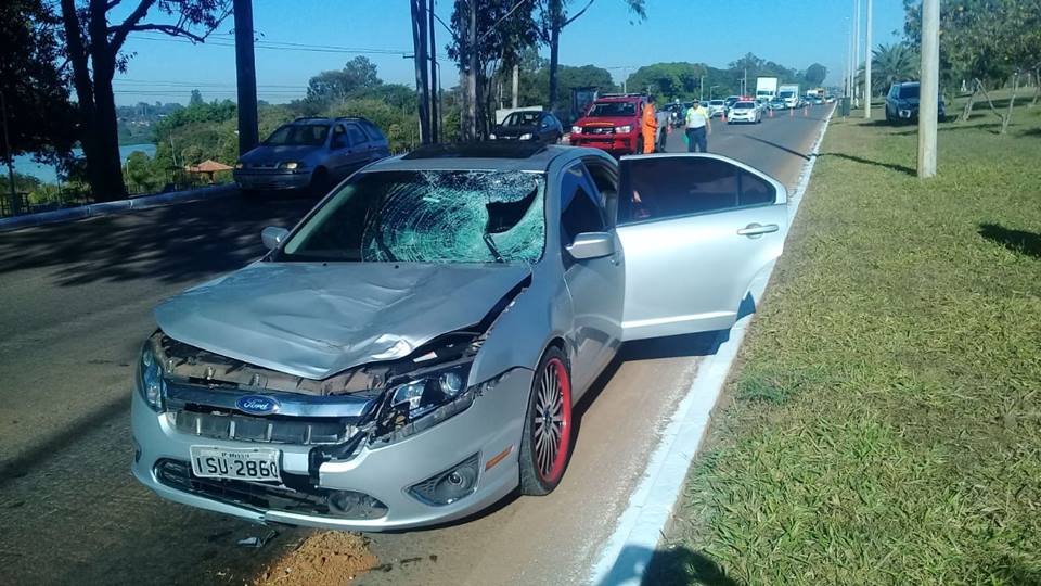 Vídeo: homem morre após ser atropelado por carro na L4 Sul, no DF | Metrópoles