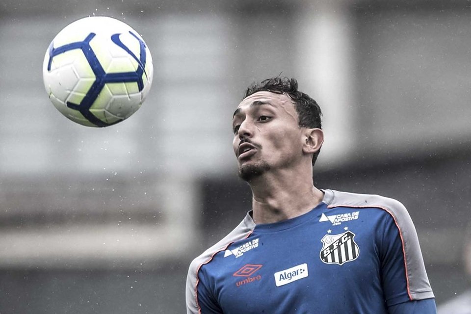 Pituca volta a treinar no Santos, mas é dúvida para jogo contra Grêmio ...
