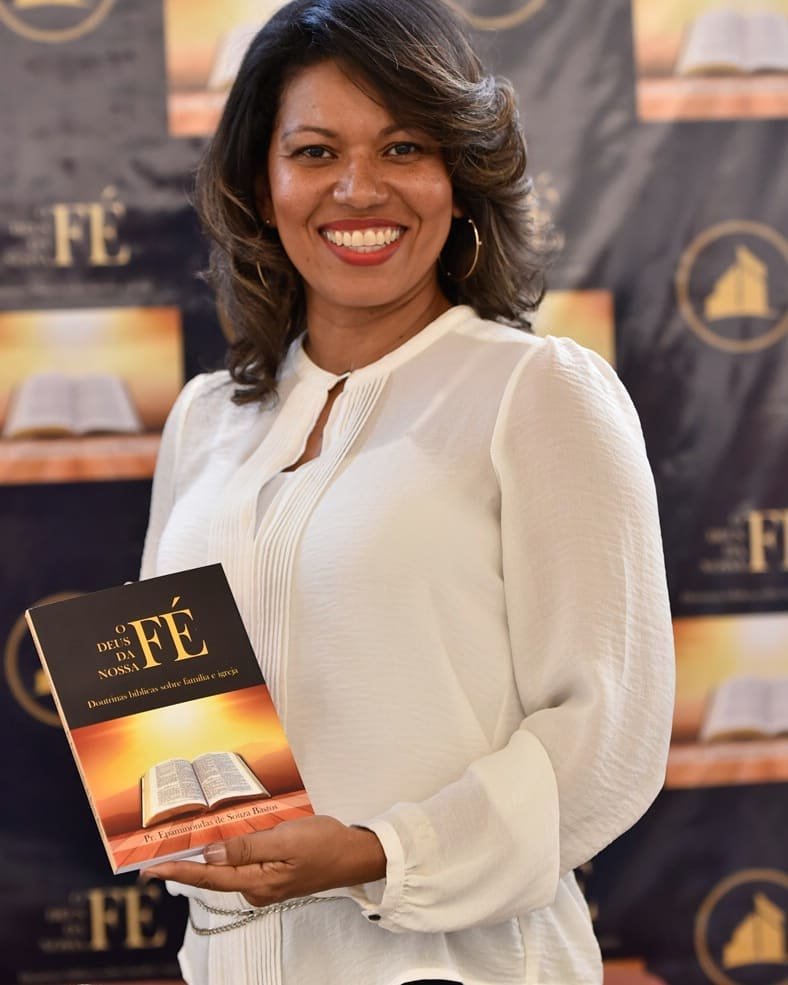 Débora Brasil, ex-morena do Tchan, teve depressão e síndrome do pânico ...