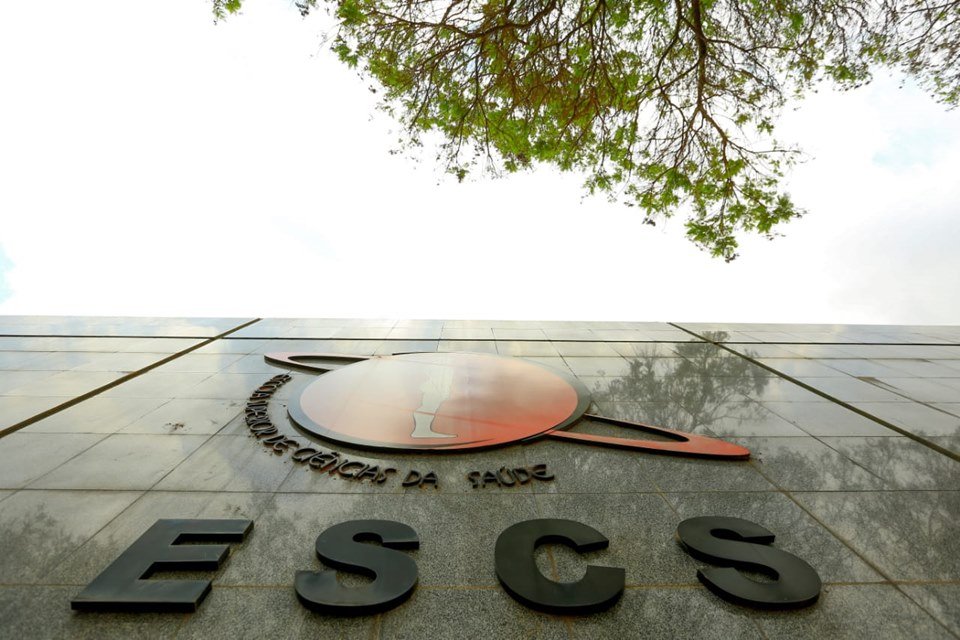 Escs abre processo seletivo para 735 vagas de residência médica e saúde ...